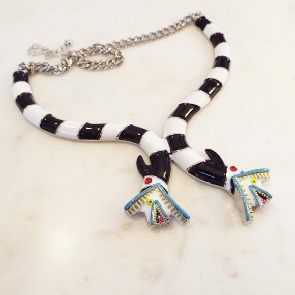 WARNER BROTHERS HARRY POTTERY TWO HEADED SNAKE | Accessories | Warner ...